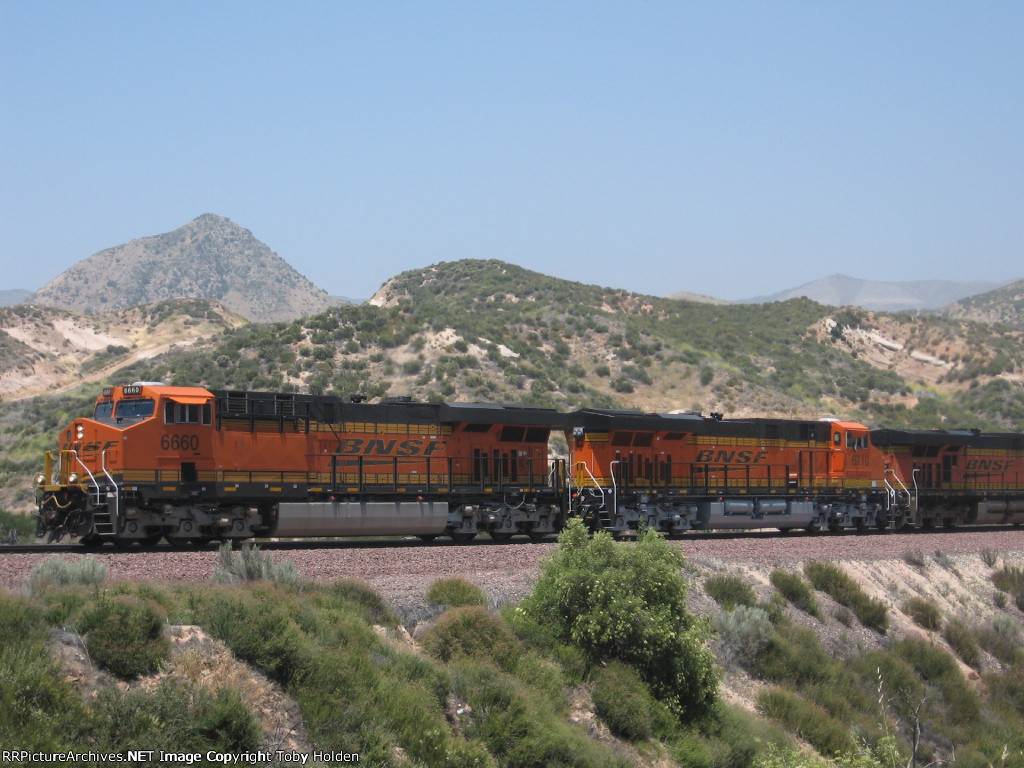 BNSF 6660